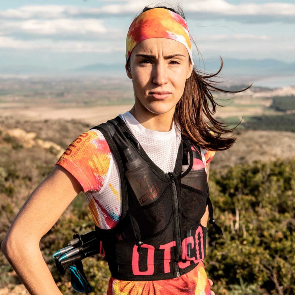 Mochila Trail Running Otso Black & Pin Ultrarun